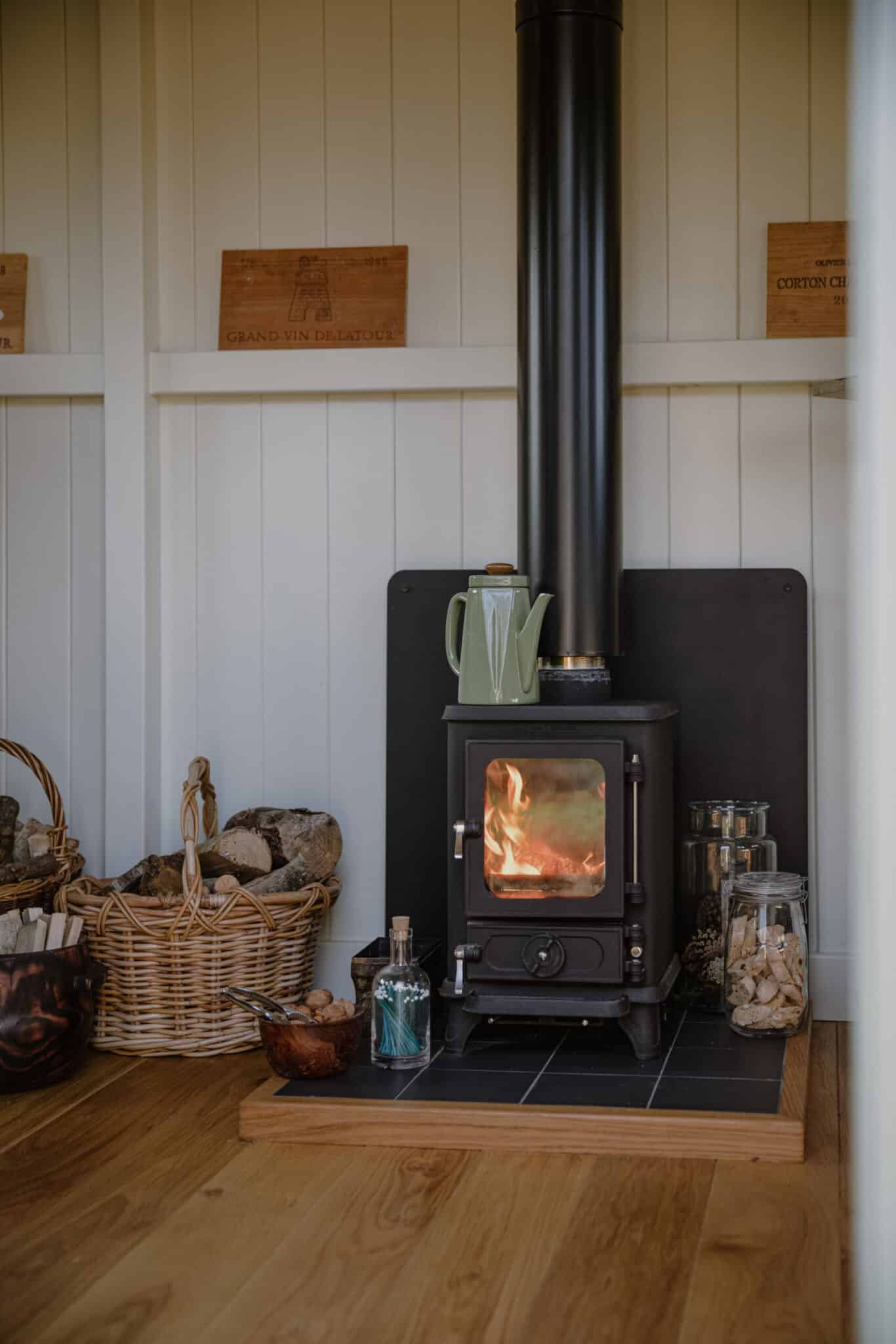 Salamander Stoves The Hobbit Small Multi Fuel Stove Review | Log Burners